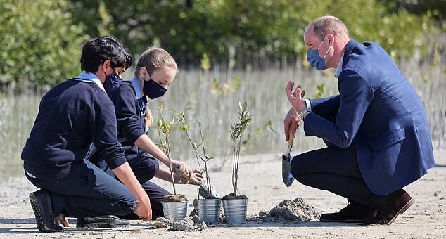 Prince William Plants A Tree As He Begins His Visit In Dubai - FHHRN