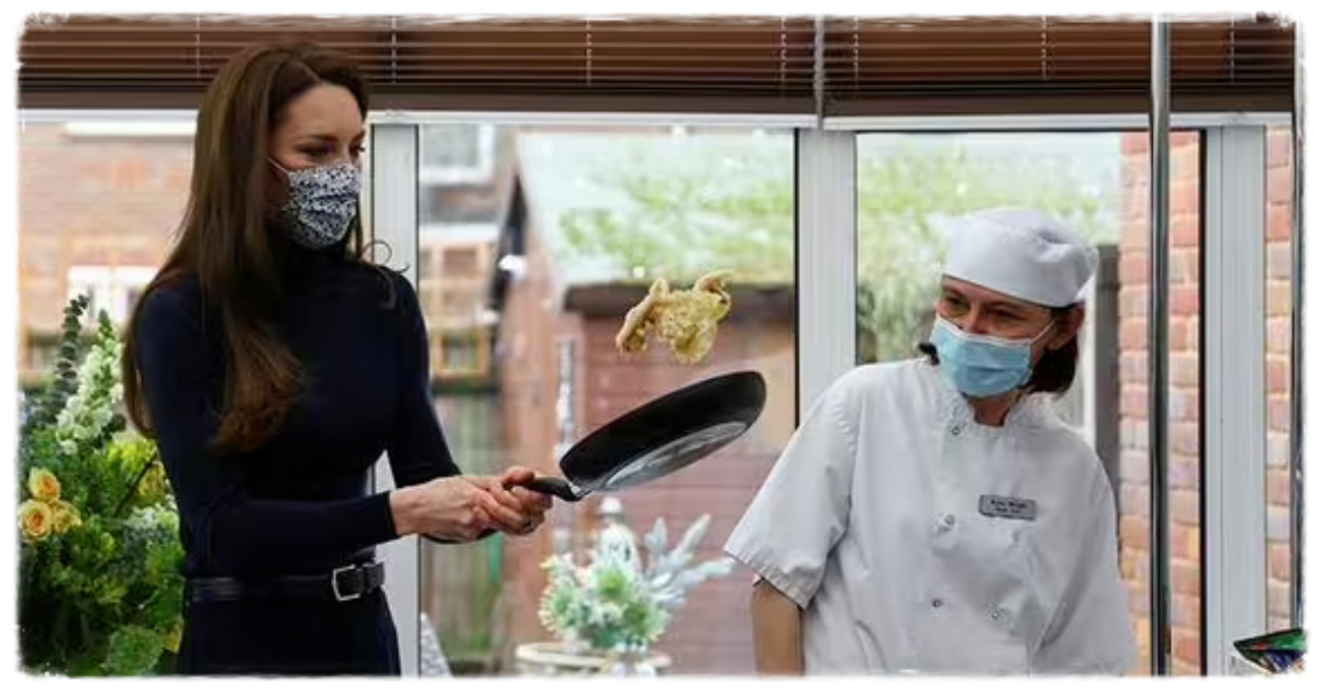 Kate Called Her Pancake A 'Congealed Blob' After Painstakingly Trying ...